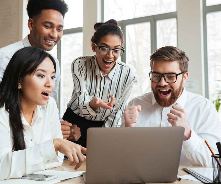 10 Efficient & Measurable Benefits of Software - Pikom